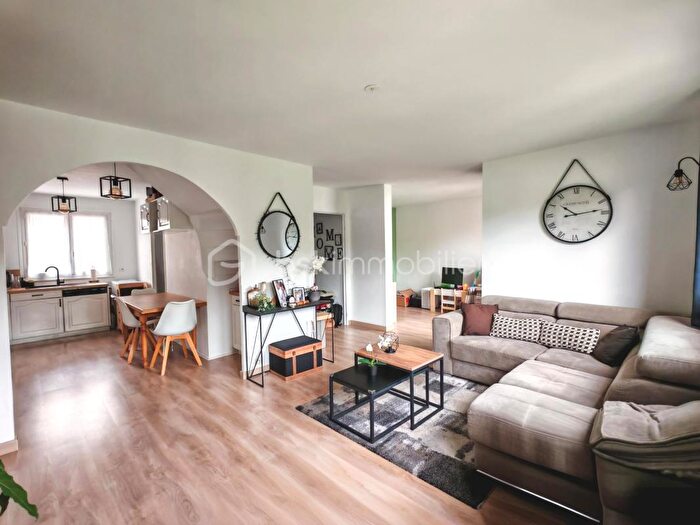 Appartement 5 pièces à Pontault-Combault, à vendre