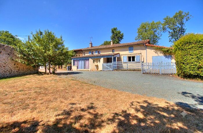 Maison 6 pièces à vendre à Verruyes