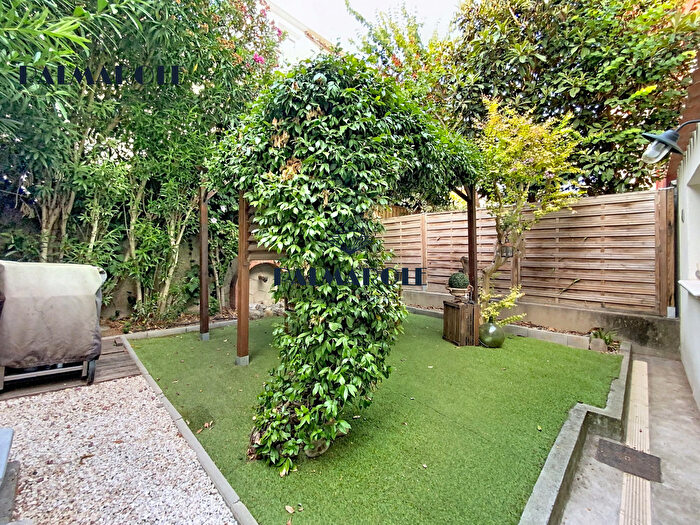 Perpignan, Les Remparts : Maison 4 pièces à vendre