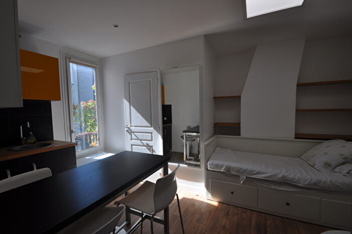 Appartement à vendre - Paris e , Chaillot - 1 pièce