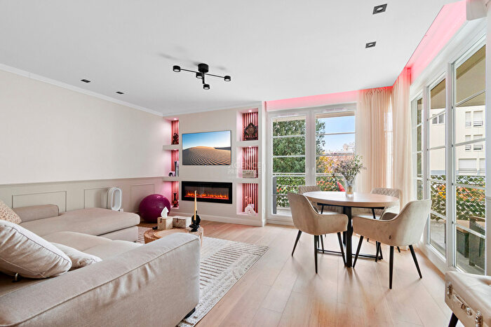 Appartement à vendre - Saint-Germain-en-Laye, Hennemont - 3 pièces - 2 chambres