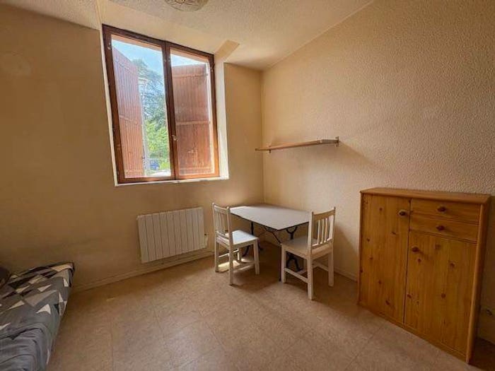Couzon-au-Mont-d'Or : Appartement 1 pièce à louer