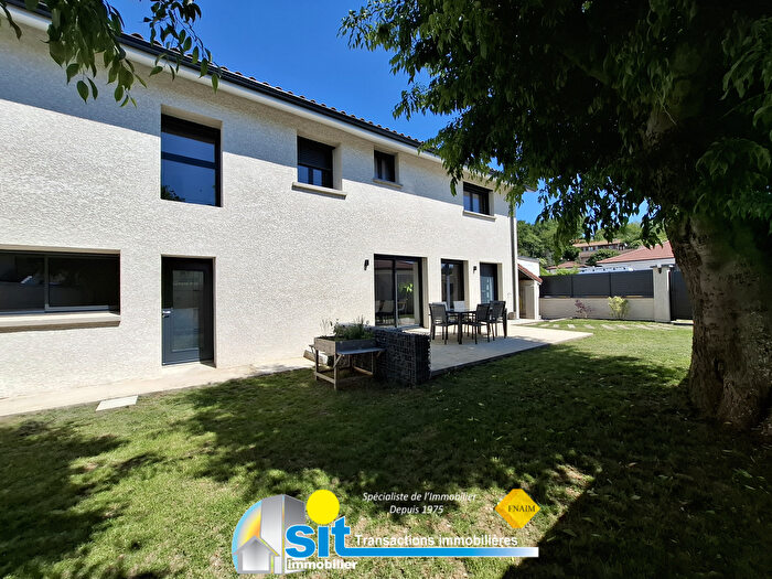 Maison à vendre - Le Péage-de-Roussillon - 6 pièces - 5 chambres