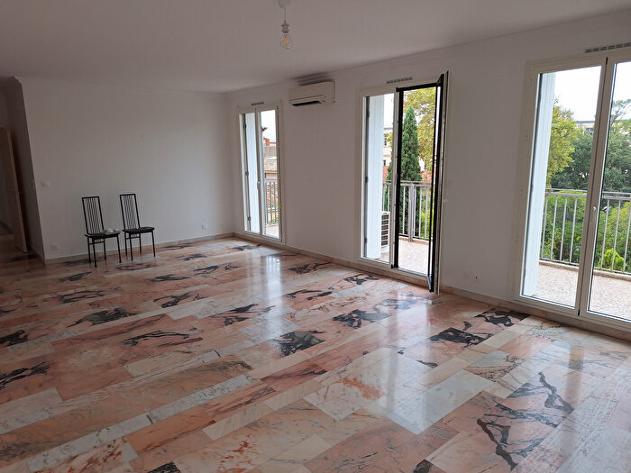 Montpellier, Centre historique : Appartement 4 pièces à louer