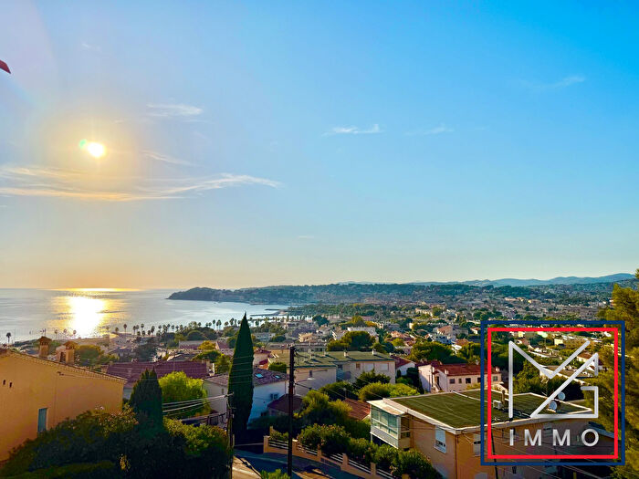 Six-Fours-les-Plages, Les Lones, Bucarin, Fort, Les Playes : Appartement 4 pièces à vendre