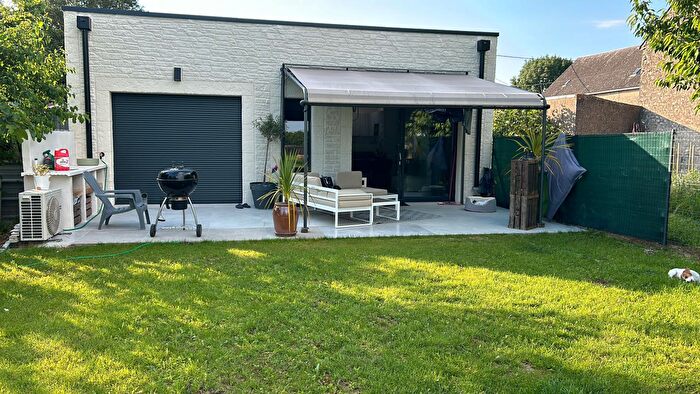 Maison à vendre - La Chapelle-Saint-Martin-en-Plaine - 4 pièces - 3 chambres