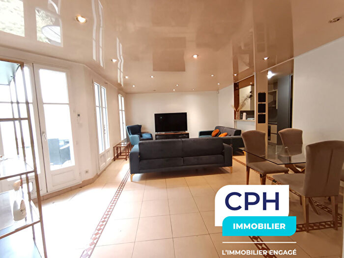 Appartement 4 pièces à vendre - Saint-Maurice, Gravelle, Hôpital