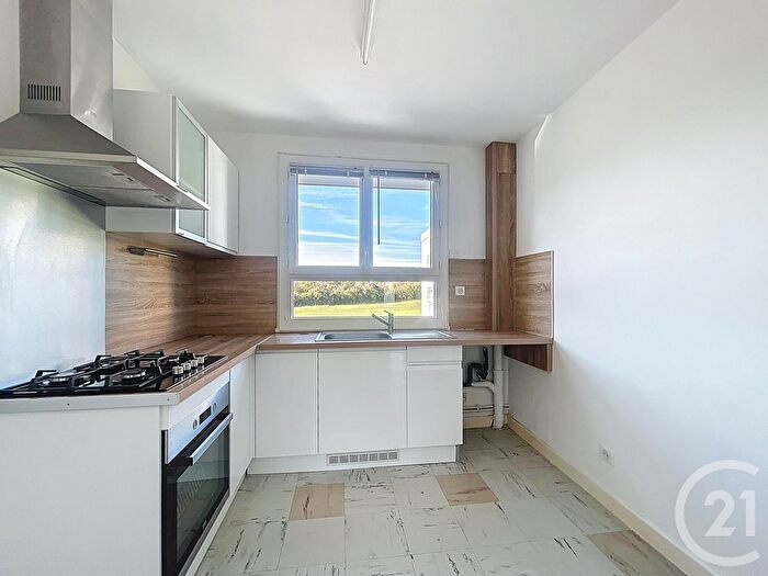 Appartement à louer - Saint-Pourçain-sur-Sioule - 3 pièces - 2 chambres