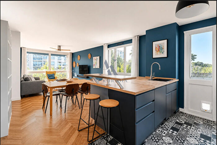 Appartement 3 pièces à Saint-Genis-Laval, à vendre
