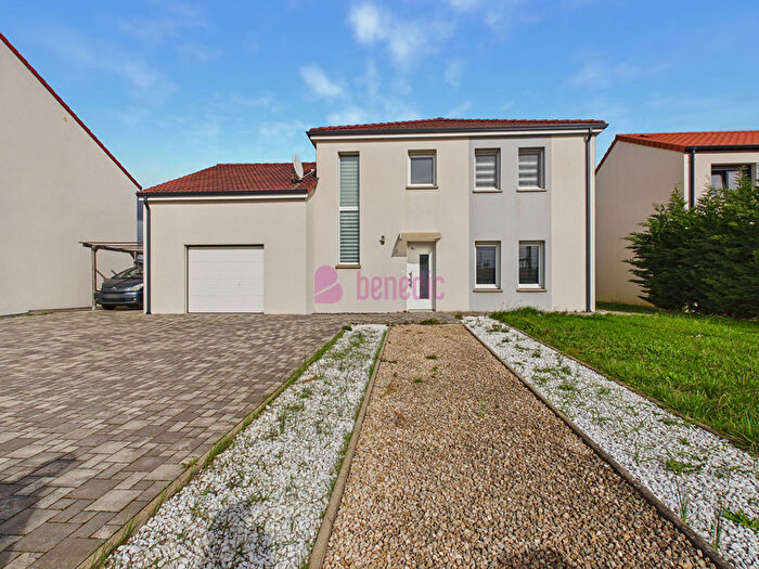 Maison à vendre - Montois-la-Montagne - 5 pièces - 3 chambres