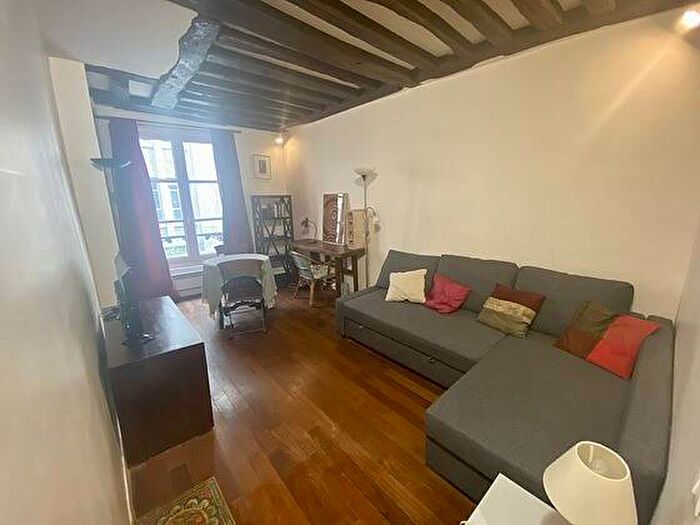 Appartement à louer - Sainte Avoie, Paris ème arrondissement - 1 pièce