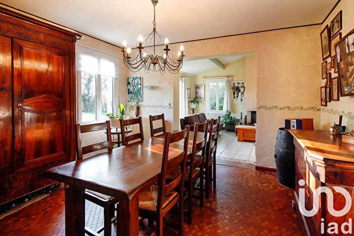 Maison à vendre - Saint-Loubès - 7 pièces - 3 chambres