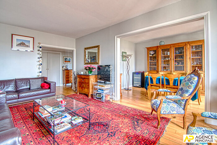 Appartement à vendre - Versailles, Porchefontaine - 7 pièces - 5 chambres