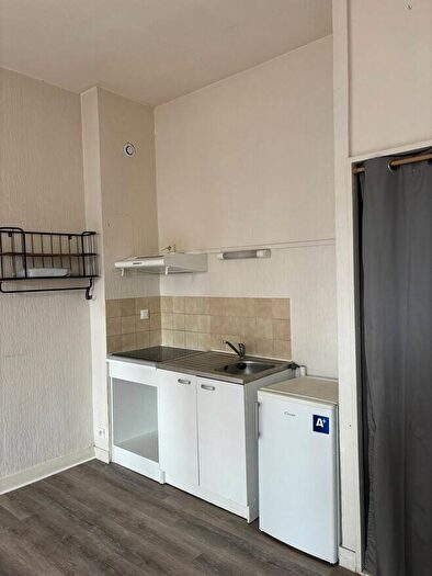 Appartement à louer - Vieil Angoulême-Centre Ville - 2 pièces