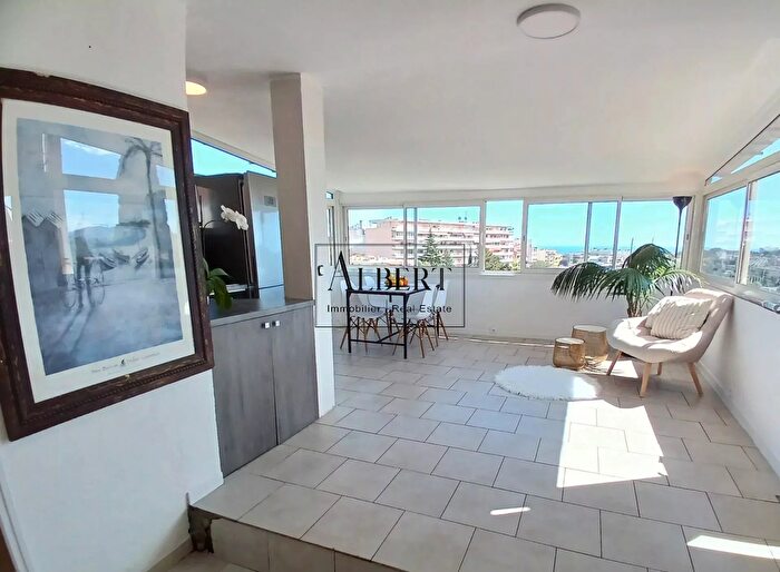 Appartement à vendre - Le Cannet, Moulières, Notre-Dame des Anges - 3 pièces - 2 chambres