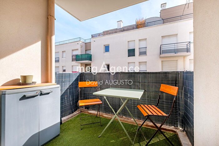 Appartement 2 pièces à Villeurbanne, Grand Clément, à vendre