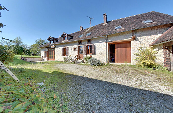 Maison à vendre - Poilly-sur-Tholon - 8 pièces - 4 chambres