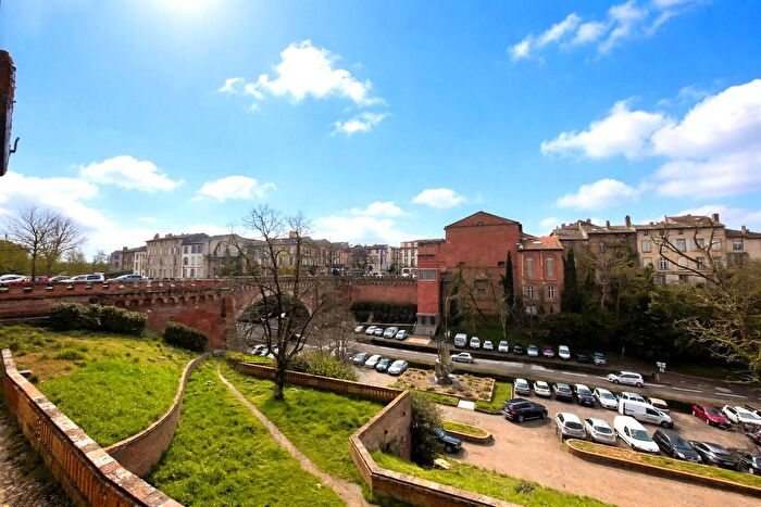 Appartement à louer - Centre Ville, Montauban - 1 pièce