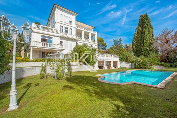 Appartement 4 pièces à vendre à Saint-Raphaël, Les Arênes