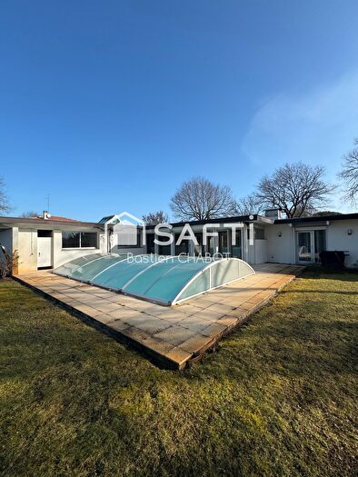 Maison à vendre - Saint-Jean-dIllac - 6 pièces - 4 chambres