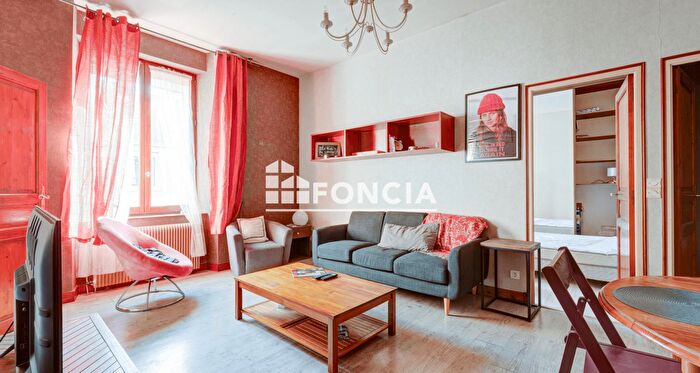 Appartement à vendre - Reims, Centre-ville - 4 pièces - 3 chambres