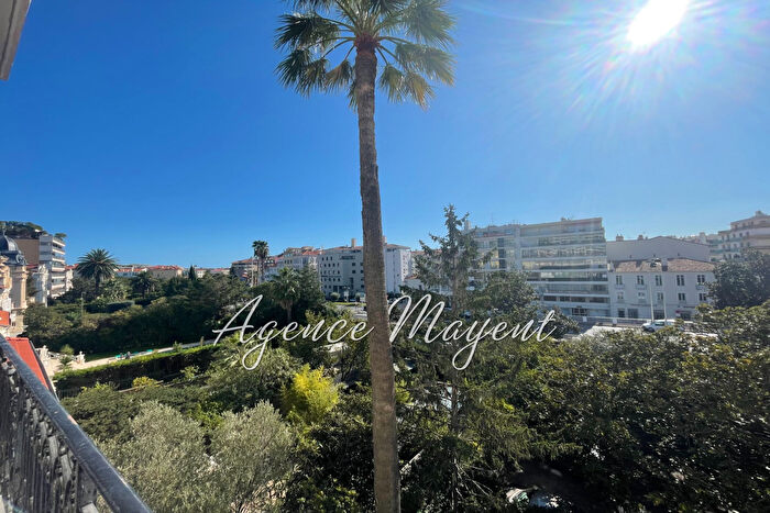 Appartement 4 pièces à Cannes, Californie Pezou, à vendre