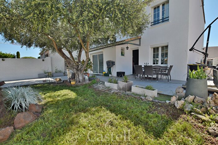 Maison à vendre - Agde, La Ville - 5 pièces - 4 chambres