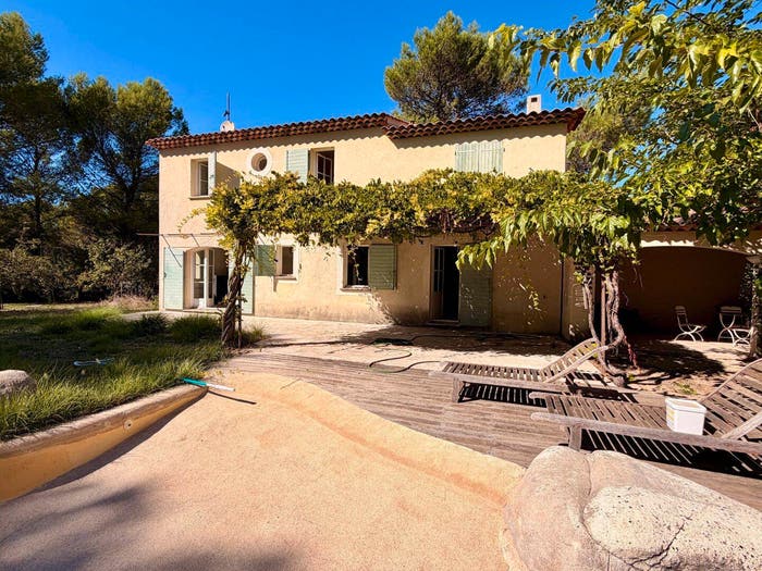 Maison 6 pièces à louer - Ventabren