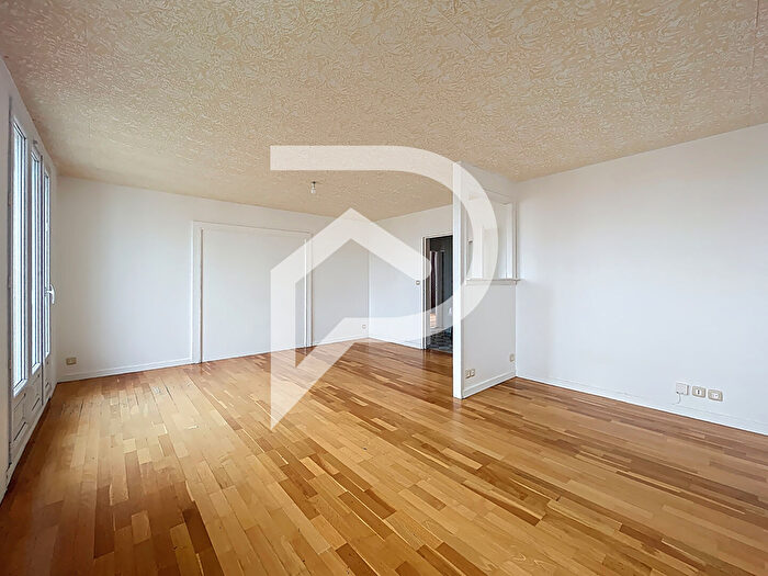 Appartement à vendre - Dreux, Sainte-Eve - 4 pièces - 2 chambres