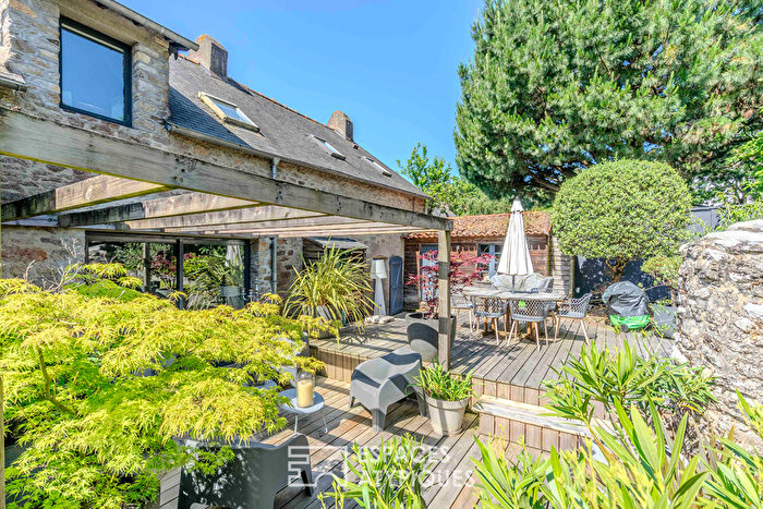 Saint-Herblain, Centre-ville : Maison 7 pièces à vendre