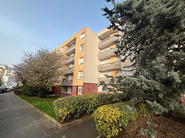 Appartement à vendre - Sannois, Centre-ville, Bel Air - 2 pièces - 1 chambre