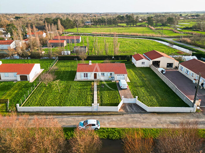 Maison à vendre - Le Perrier - 3 pièces - 2 chambres