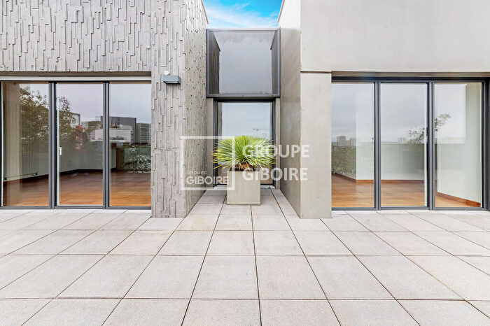 Appartement à vendre - Quartiers Sud-Ouest, Sainte-Thérèse - 6 pièces - 4 chambres