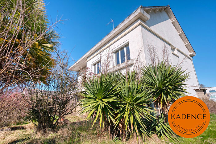 Maison à vendre - Quartiers Nord-Est, Les Gayeulles, Saint-Laurent - 9 pièces - 7 chambres