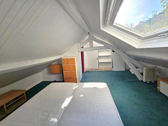 Appartement 2 pièces à vendre - Paris 18ème, Barbès, Château Rouge