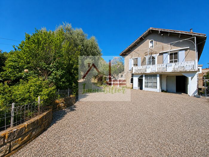 Saint-Geniès-de-Malgoirès : Maison 5 pièces à vendre