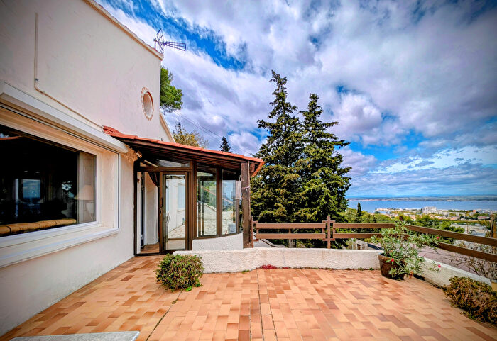 Maison à vendre - Sète, Saint-Clair - 5 pièces - 3 chambres