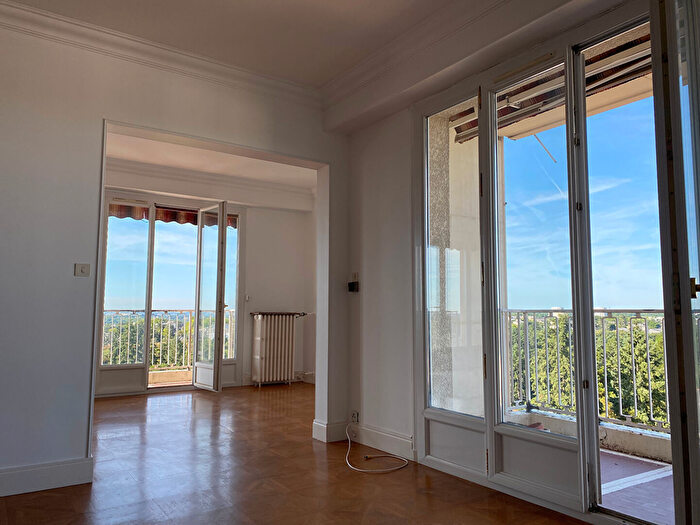 Appartement à vendre - Avrillé, Parc de la Haye, Val dOr, Pépinières - 5 pièces - 2 chambres