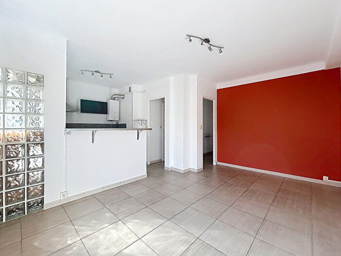Appartement à vendre - Marseille e , Baille - 3 pièces - 2 chambres