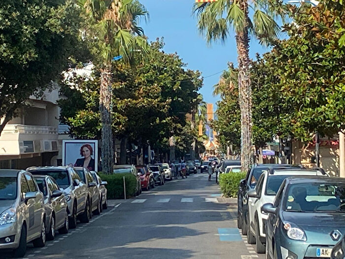 Appartement à vendre - Cavalaire-sur-Mer, Centre-ville - 2 pièces - 1 chambre