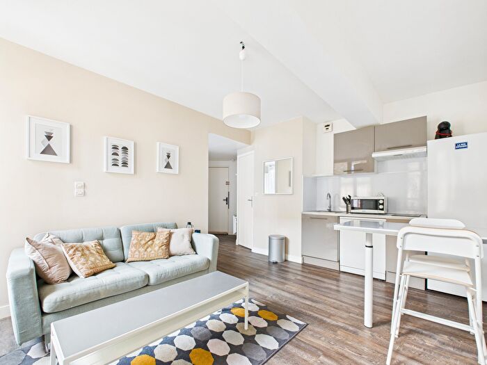 Appartement à vendre - Troyes, Cathédrale - 2 pièces - 1 chambre