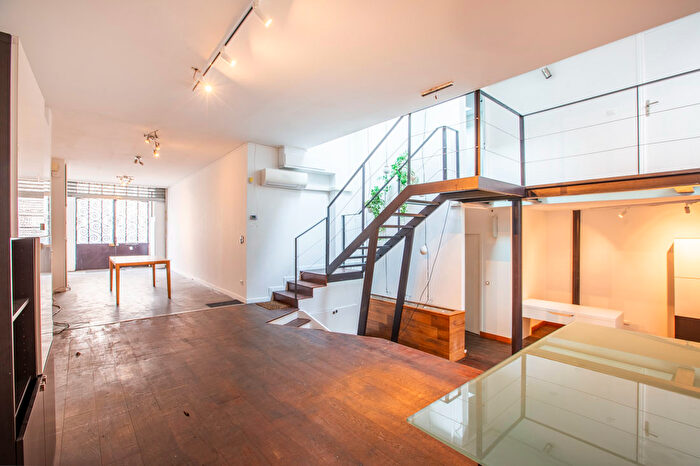 Appartement 4 pièces à vendre - Clichy, République, Victor Hugo