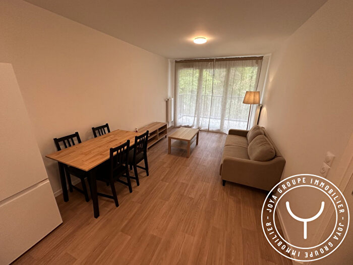 Appartement 2 pièces à Le Mée-sur-Seine, Le Village, à louer
