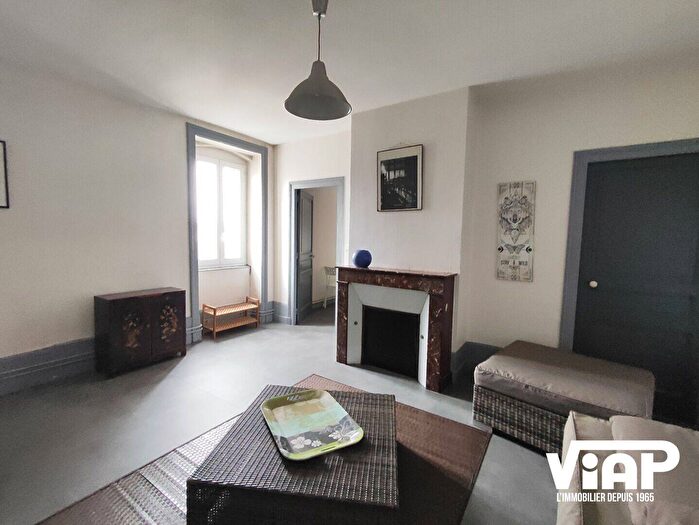 Cité Universitaire-Albert Thomas, Limoges : Appartement 2 pièces à louer