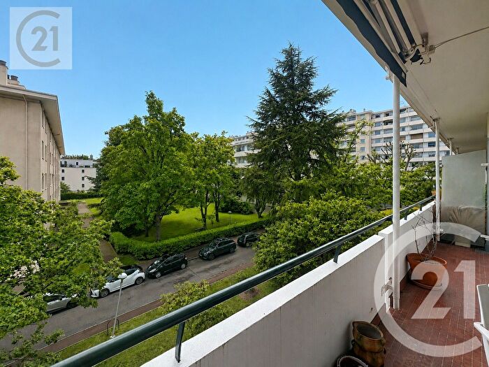 Appartement 8 pièces à vendre - Saint-Cloud, Fouilleuse, Val dOr