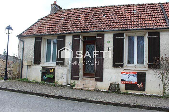 Oulchy-le-Château : Maison 4 pièces à vendre
