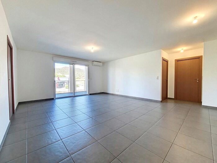 Appartement à louer - Ajaccio, Les Cannes - 3 pièces - 2 chambres