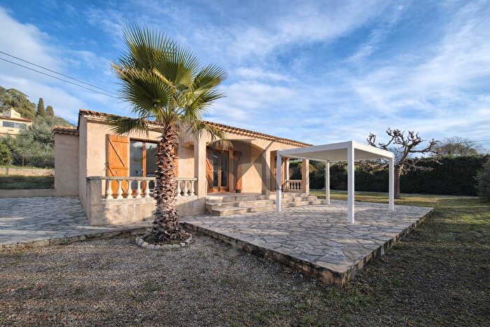 Maison à vendre - Le Tignet - 4 pièces - 3 chambres