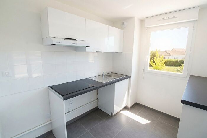 Castelnau-d'Estrétefonds : Appartement 3 pièces à louer