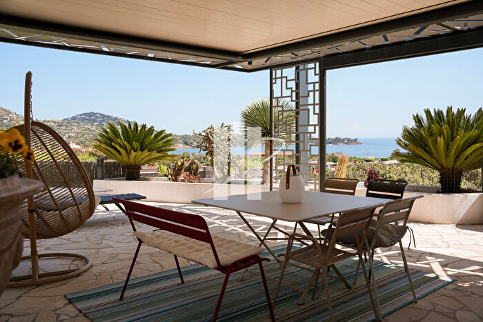 Saint-Raphaël, Agay : Maison 5 pièces à vendre